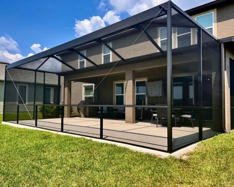 Trusted Pools, Patios & Screen Enclosures | Graco Construction
