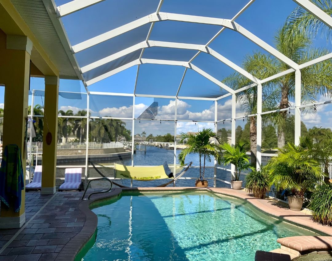 Custom Pools, Patios & Enclosures in Riverview
